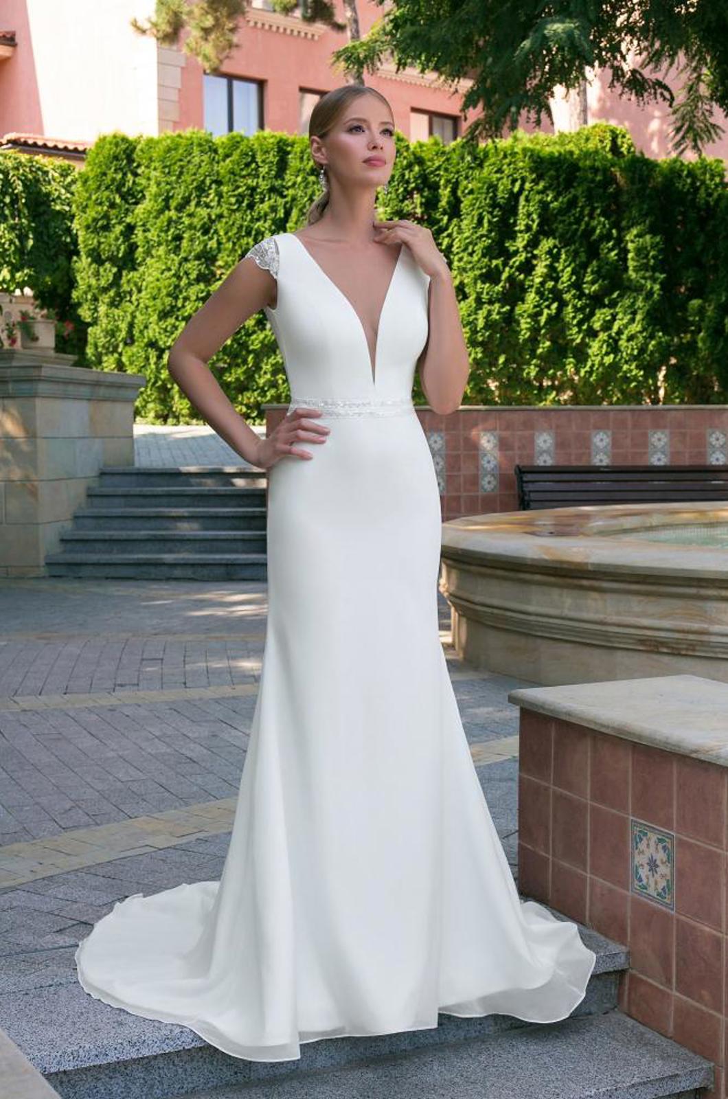 Angela Bianca by Bibbidi Bobbidi Boo Bridal Boutique